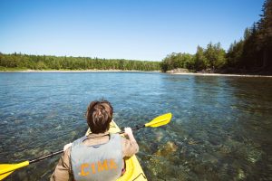 CANADA – Sur les bords de la rivière Bonaventure – Stories of inspiration